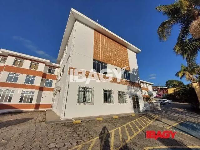 Conj. Comercial / Sala para Locação em Florianópolis/SC Pantanal