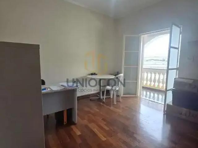 Conj. Comercial / Sala para Locação em Franca/SP São José