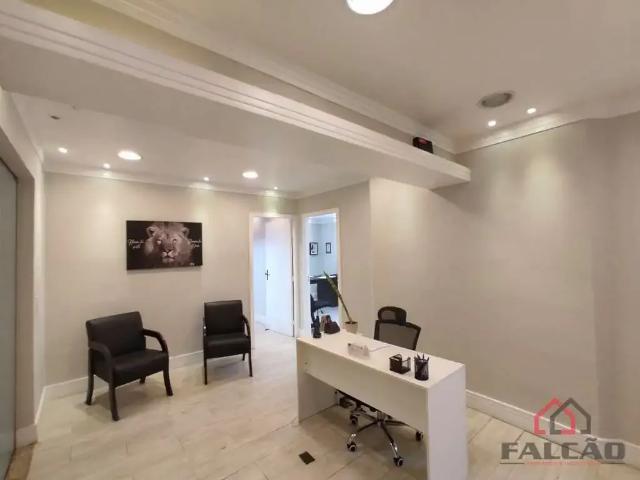 Conj. Comercial / Sala para Locação em Guarujá/SP Centro