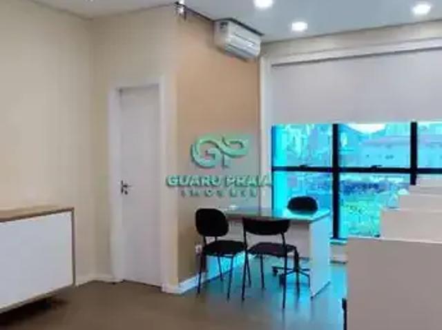 Conj. Comercial / Sala para Locação em Guarujá/SP Enseada