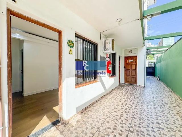 Conj. Comercial / Sala para Locação em Guarujá/SP Pitangueiras