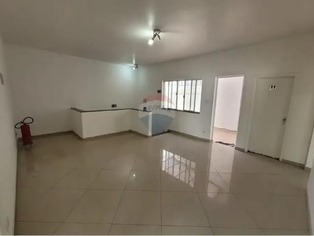 Conj. Comercial / Sala para Locação em Guarulhos/SP Gopoúva 3 Quartos