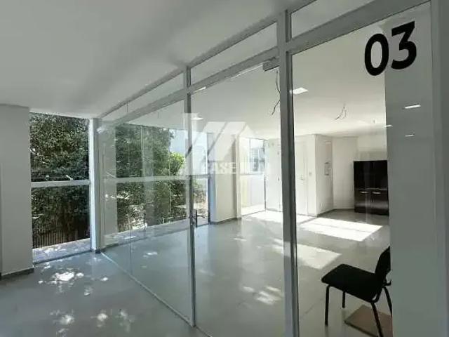 Conj. Comercial / Sala para Locação em Guarapuava/PR Centro