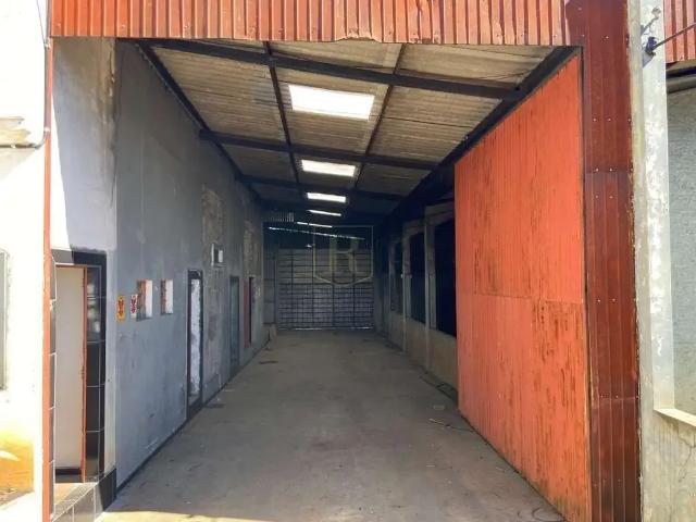 Conj. Comercial / Sala para Locação em Guarapuava/PR Industrial