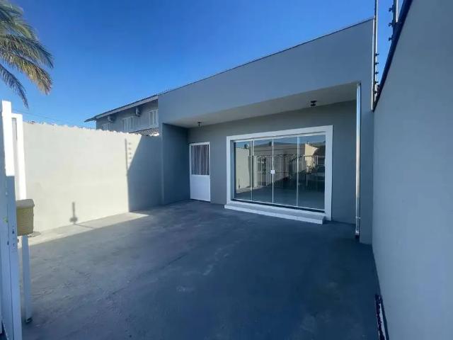 Conj. Comercial / Sala para Locação em Guaratuba/PR Centro 3 Quartos