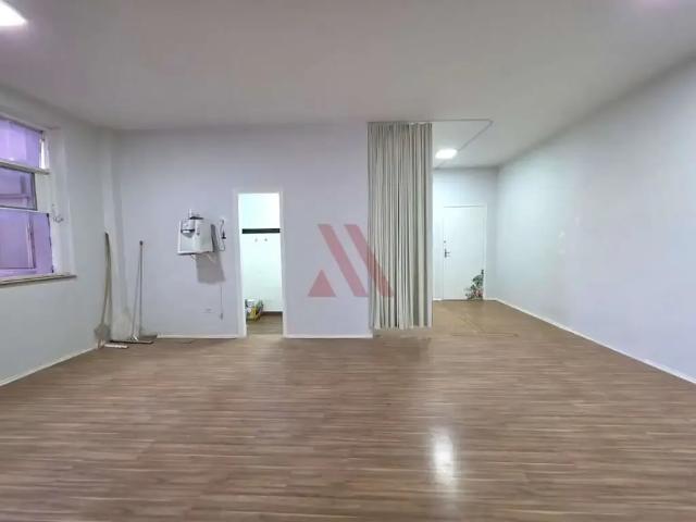 Conj. Comercial / Sala para Locação em Goiânia/GO Setor Central
