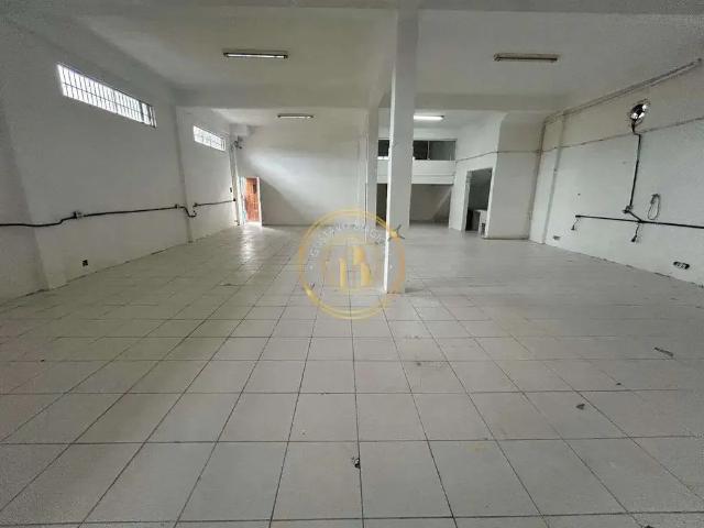 Conj. Comercial / Sala para Locação em Itanhaém/SP Laranjeiras