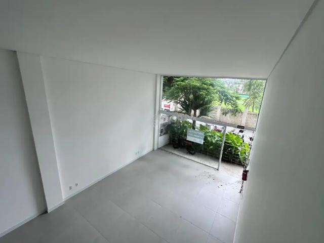 Conj. Comercial / Sala para Locação em Itajaí/SC Balneário Santa Clara