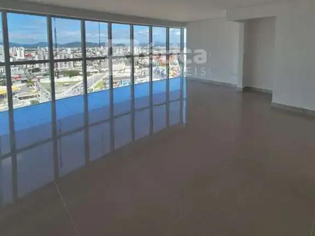Conj. Comercial / Sala para Locação em Itajaí/SC Centro