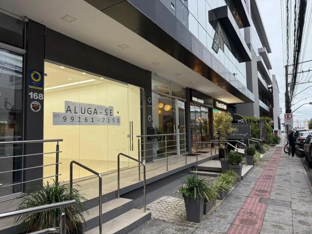 Conj. Comercial / Sala para Locação em Itajaí/SC Centro