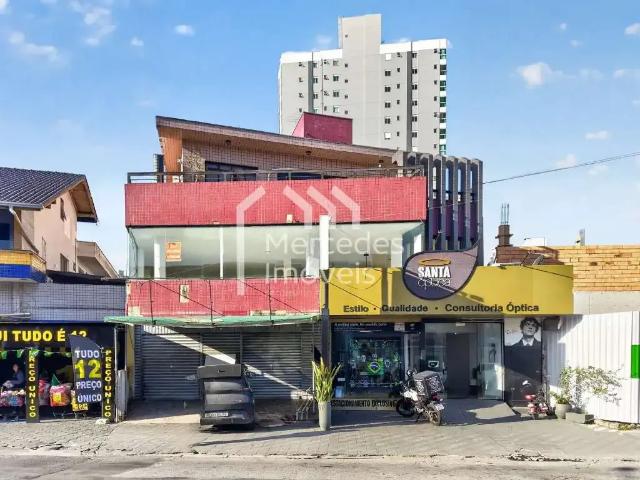 Conj. Comercial / Sala para Locação em Itajaí/SC Centro