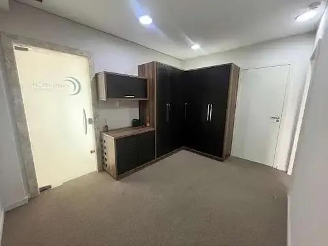 Conj. Comercial / Sala para Locação em Itajaí/SC Centro