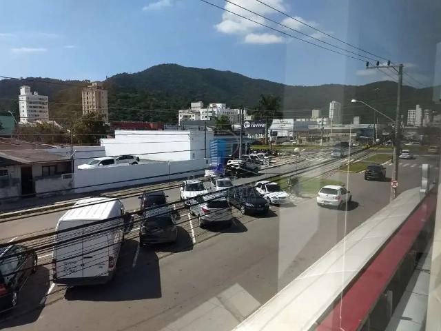 Conj. Comercial / Sala para Locação em Itajaí/SC Dom Bosco
