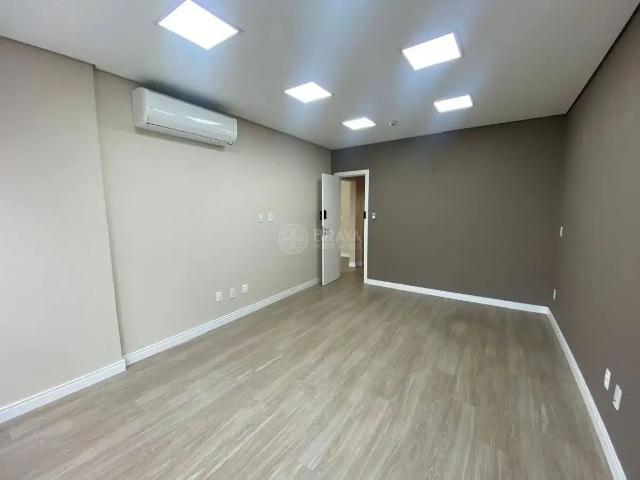 Conj. Comercial / Sala para Locação em Itajaí/SC Fazendinha