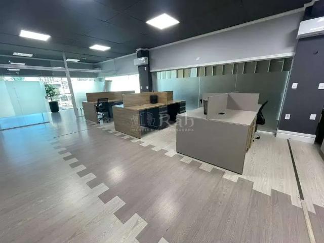 Conj. Comercial / Sala para Locação em Itajaí/SC Fazendinha