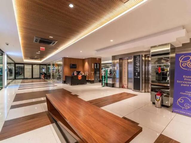 Conj. Comercial / Sala para Locação em Itajaí/SC Praia Brava