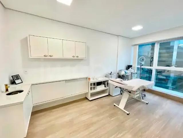 Conj. Comercial / Sala para Locação em Itajaí/SC Praia Brava de Itajaí