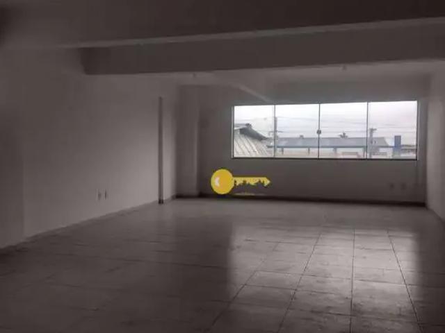 Conj. Comercial / Sala para Locação em Itajaí/SC São João