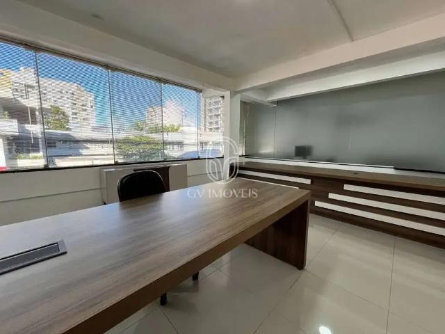 Conj. Comercial / Sala para Locação em Itajaí/SC São João
