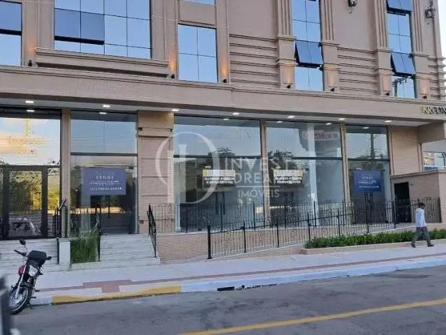 Conj. Comercial / Sala para Locação em Itapema/SC Centro