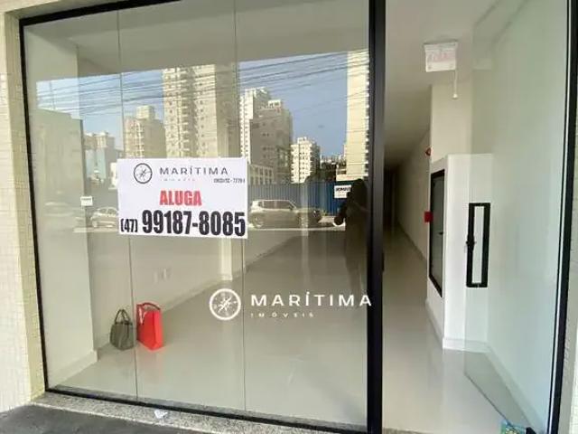 Conj. Comercial / Sala para Locação em Itapema/SC Centro
