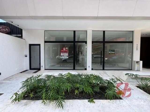 Conj. Comercial / Sala para Locação em Itapema/SC Centro
