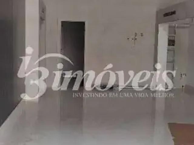 Conj. Comercial / Sala para Locação em Itapema/SC Centro