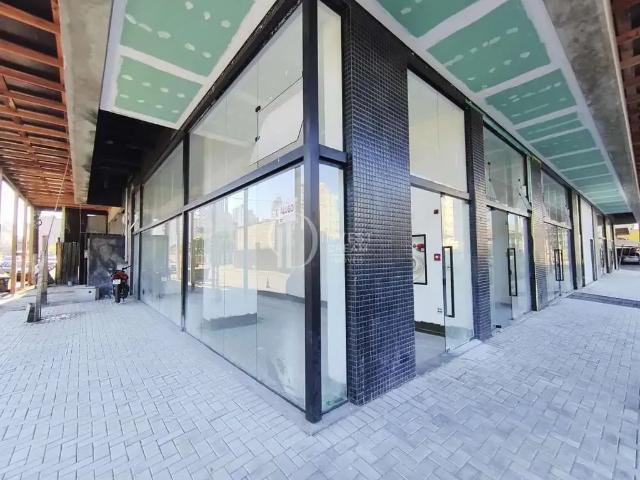 Conj. Comercial / Sala para Locação em Itapema/SC Meia Praia