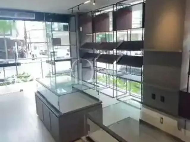 Conj. Comercial / Sala para Locação em Itapema/SC Meia Praia