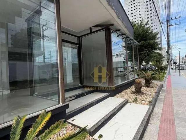 Conj. Comercial / Sala para Locação em Itapema/SC Meia Praia