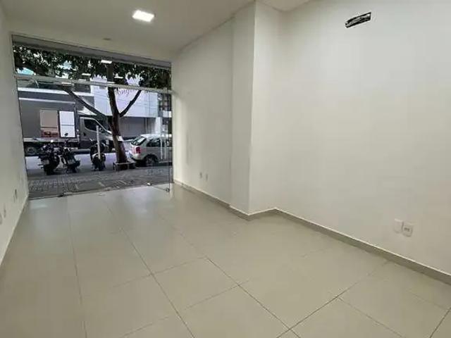Conj. Comercial / Sala para Locação em Itapema/SC Meia Praia