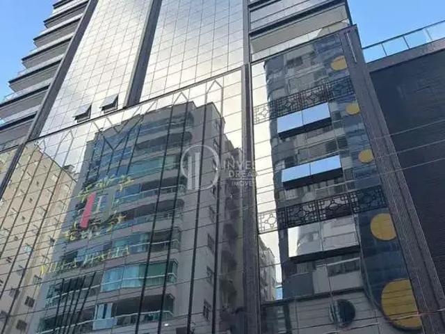 Conj. Comercial / Sala para Locação em Itapema/SC Meia Praia