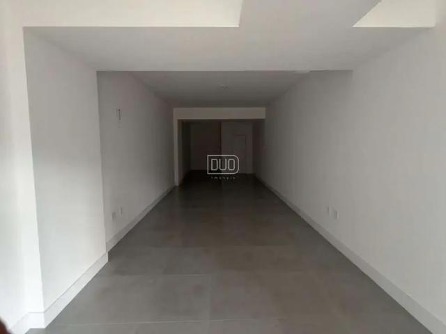 Conj. Comercial / Sala para Locação em Itapema/SC Meia Praia