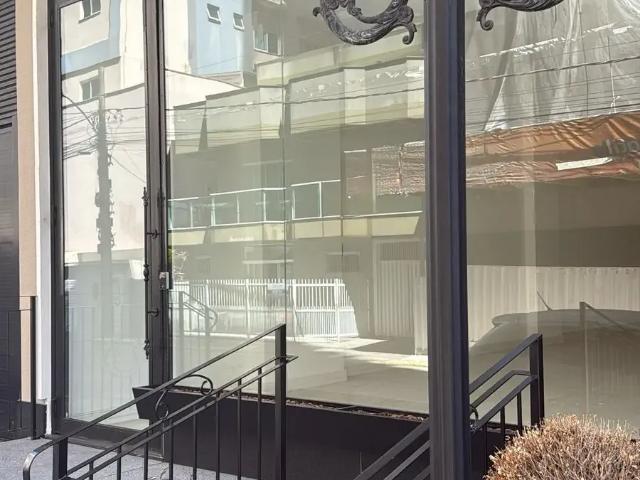 Conj. Comercial / Sala para Locação em Itapema/SC Morretes