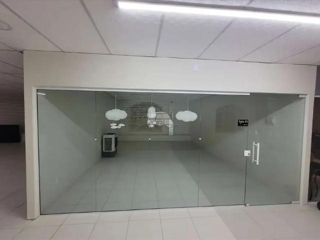 Conj. Comercial / Sala para Locação em Itapoá/SC Itapema do Norte