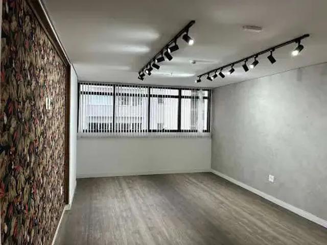 Conj. Comercial / Sala para Locação em Itatiba/SP Vila Brasileira