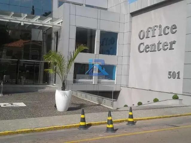Conj. Comercial / Sala para Locação em Itatiba/SP Centro
