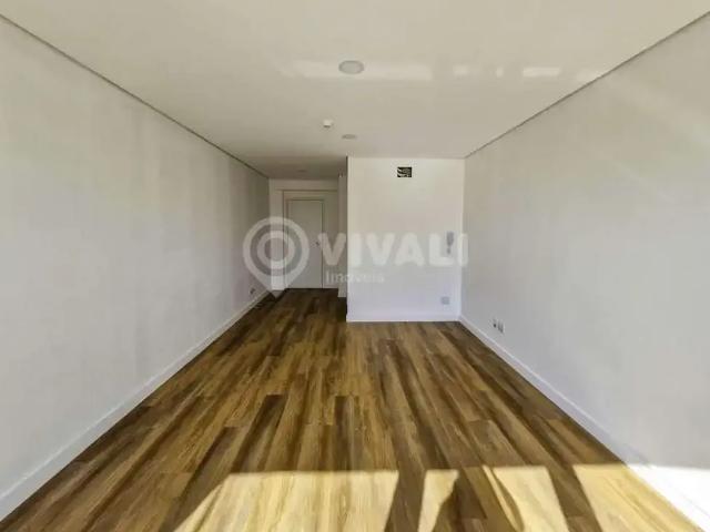 Conj. Comercial / Sala para Locação em Itatiba/SP Centro