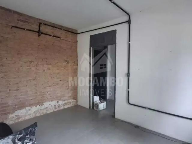 Conj. Comercial / Sala para Locação em Itatiba/SP Centro
