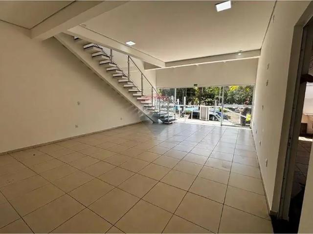 Conj. Comercial / Sala para Locação em Itupeva/SP Centro