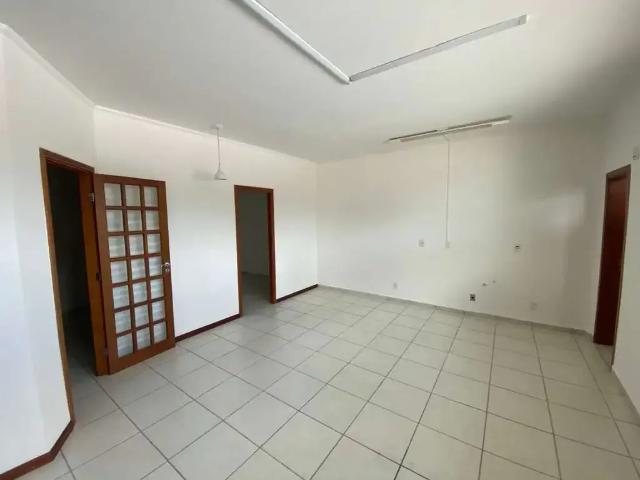 Conj. Comercial / Sala para Locação em Itu/SP Centro