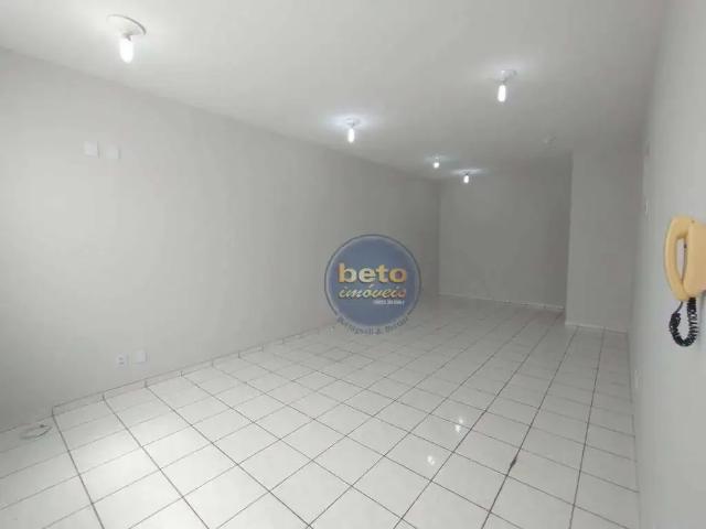Conj. Comercial / Sala para Locação em Itu/SP Centro