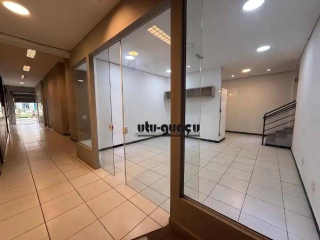 Conj. Comercial / Sala para Locação em Itu/SP Centro
