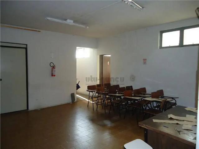 Conj. Comercial / Sala para Locação em Itu/SP Centro