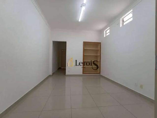 Conj. Comercial / Sala para Locação em Itu/SP Centro