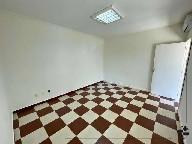 Conj. Comercial / Sala para Locação em Itu/SP Jardim Faculdade