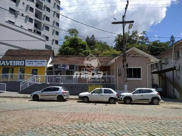 Conj. Comercial / Sala para Locação em Indaial/SC Centro