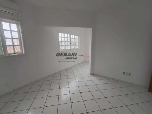 Conj. Comercial / Sala para Locação em Indaiatuba/SP Centro