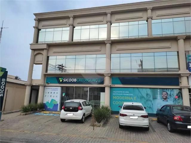 Conj. Comercial / Sala para Locação em Indaiatuba/SP Centro