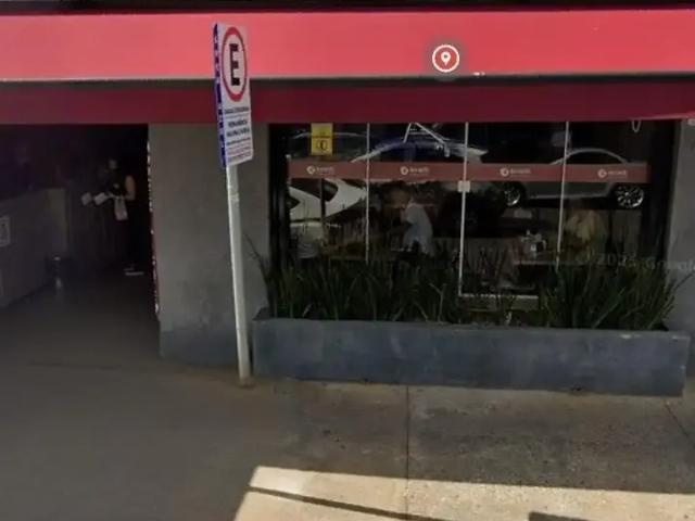 Conj. Comercial / Sala para Locação em Indaiatuba/SP Centro